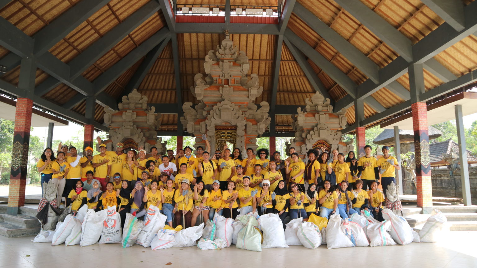 Almost 200 volunteers join Trash Hero Family Meetings | Trash Hero World